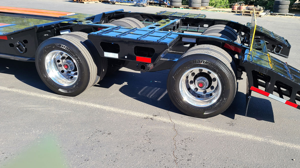 Professional - Murray Trailers | A Division of Hogan Mfg., Inc.