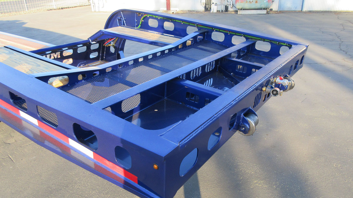 Professional - Murray Trailers | A Division of Hogan Mfg., Inc.